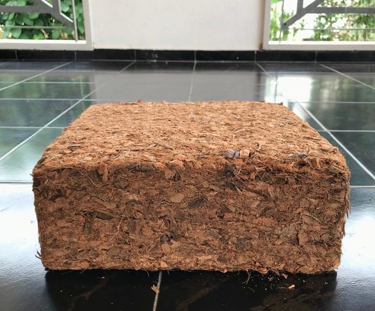 Hydrocoir Coco Blocks & Discs | Can-Neth Imports Ltd